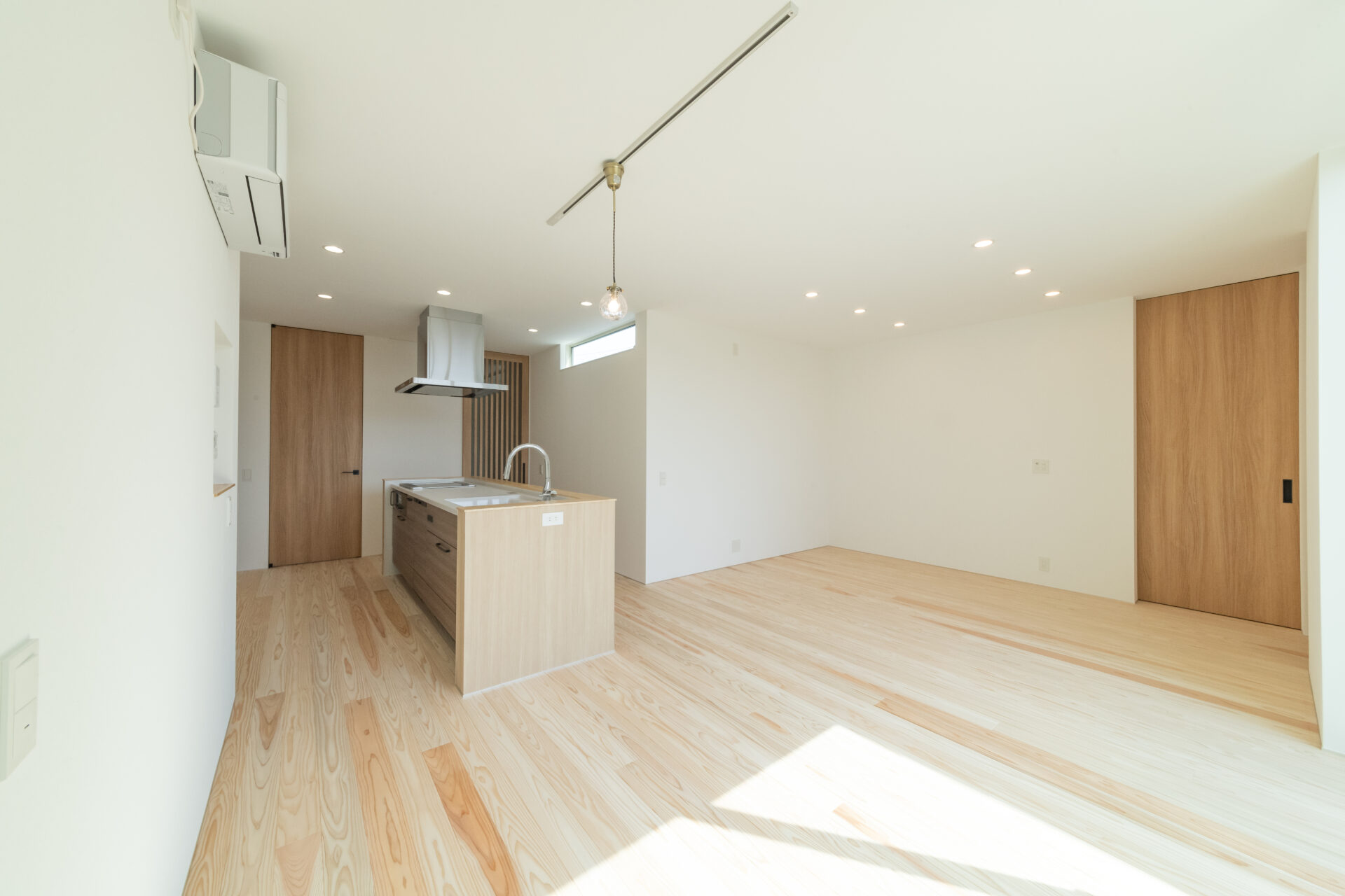 DSC_8899 縺ｮ繧ｳ繝偵z繝ｼ | SIMPLE NOTE シンプルノート 小松スタジオ